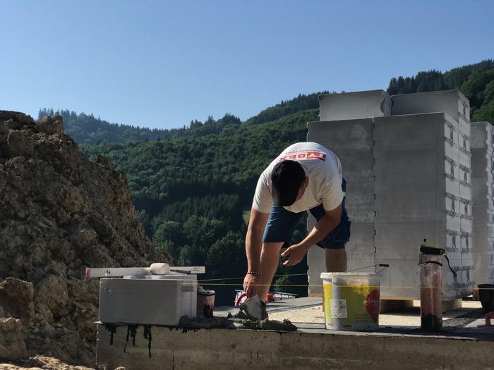 Radová výstavba Mýto pod Ďumbierom :: tybex.sk